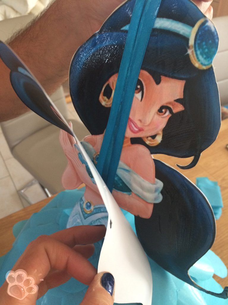 tutoriel_fabriquer_pinata_maison_princesse_disney_jasmine (16) - La ...
